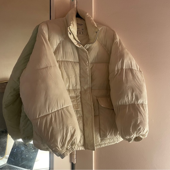 Abercrombie & Fitch | Jackets & Coats | Abercrombie Puffer Jacket ...